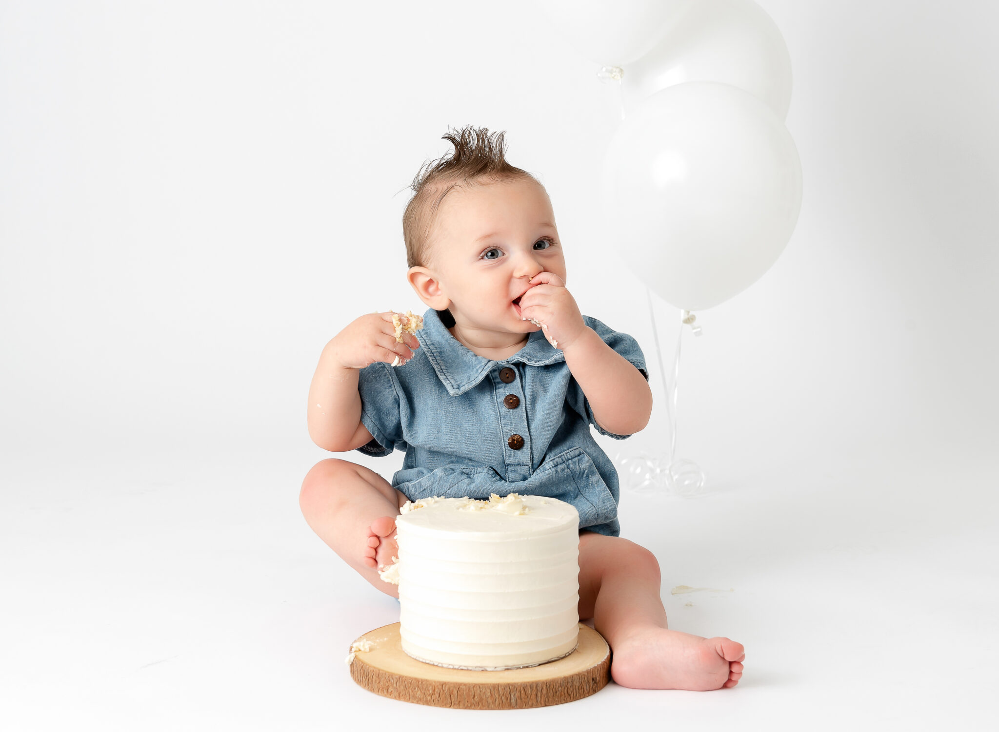 Cake Smash - Happy Birthday Jude! - lcephotography.com